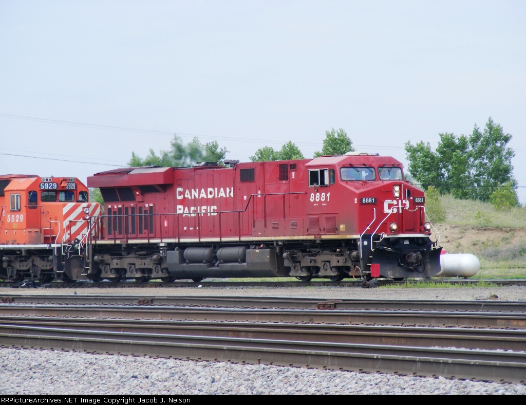 CP 8881